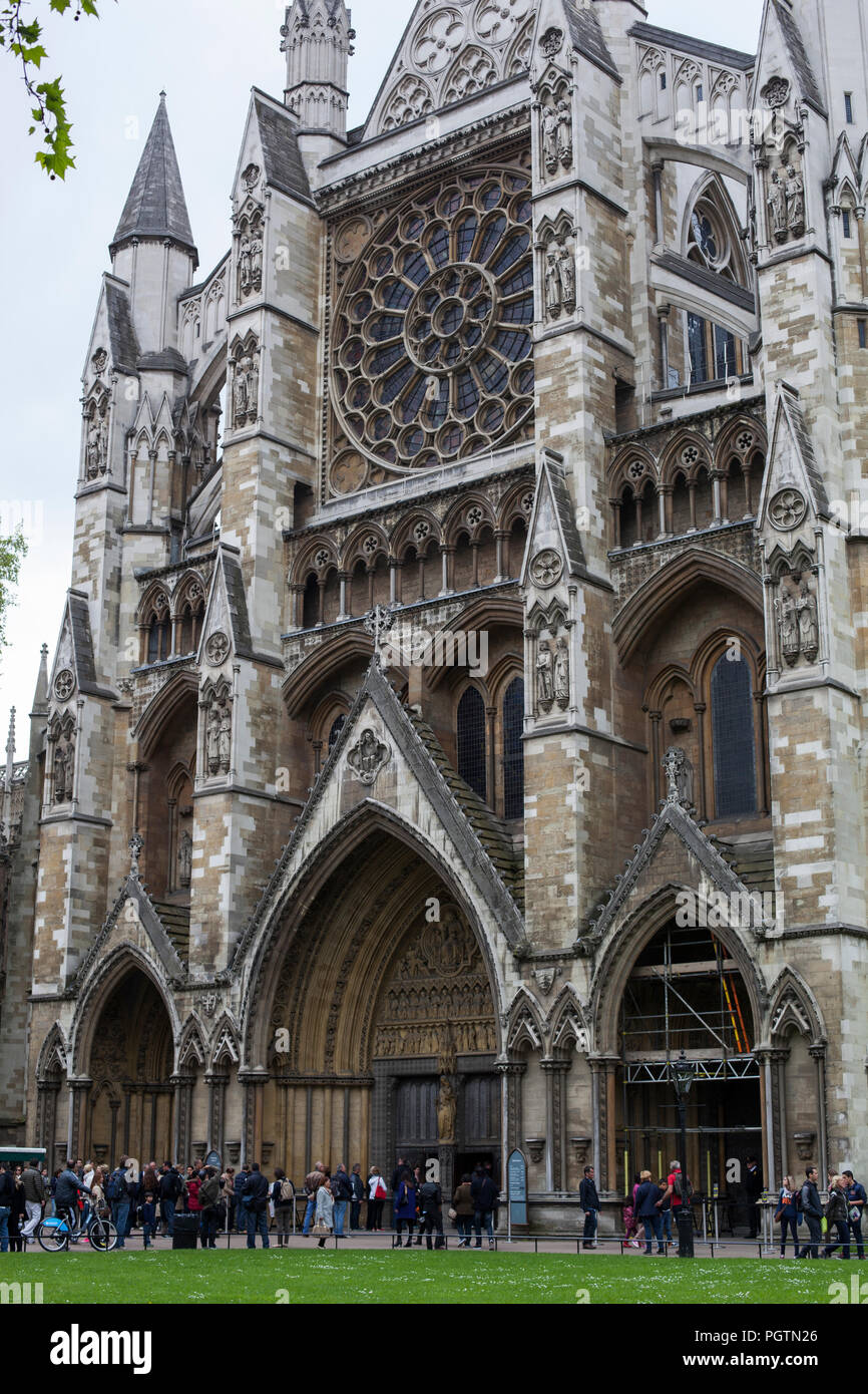 St margaret church westminster abbey hi-res stock photography and ...