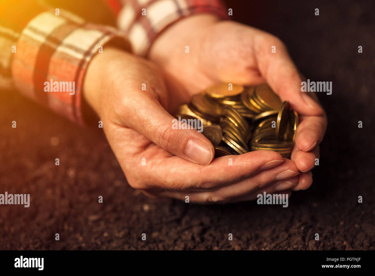 Land money hi-res stock photography and images - Alamy