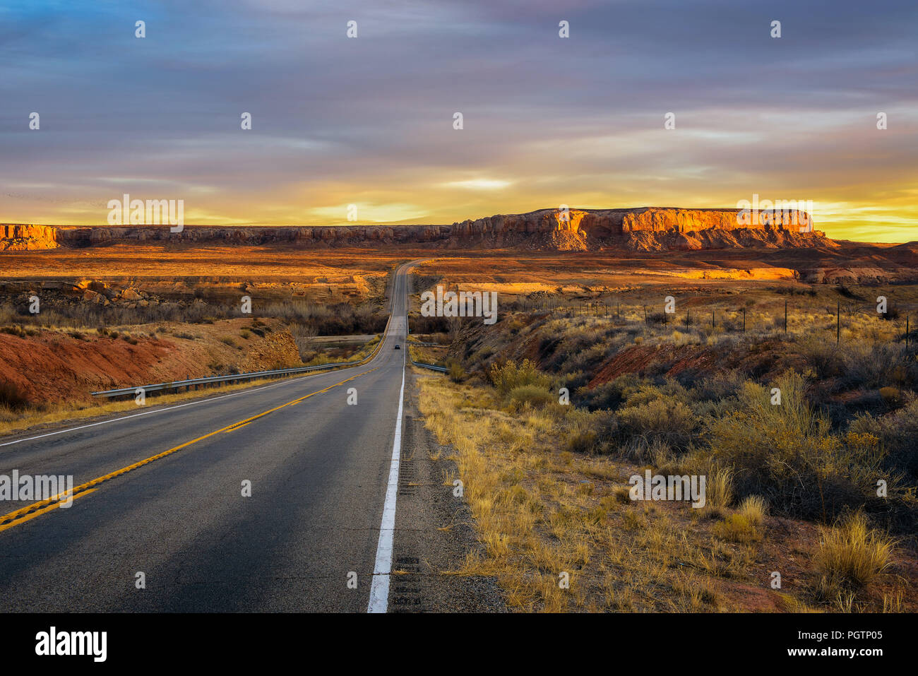 Empty road in the mountains hi-res stock photography and images - Alamy