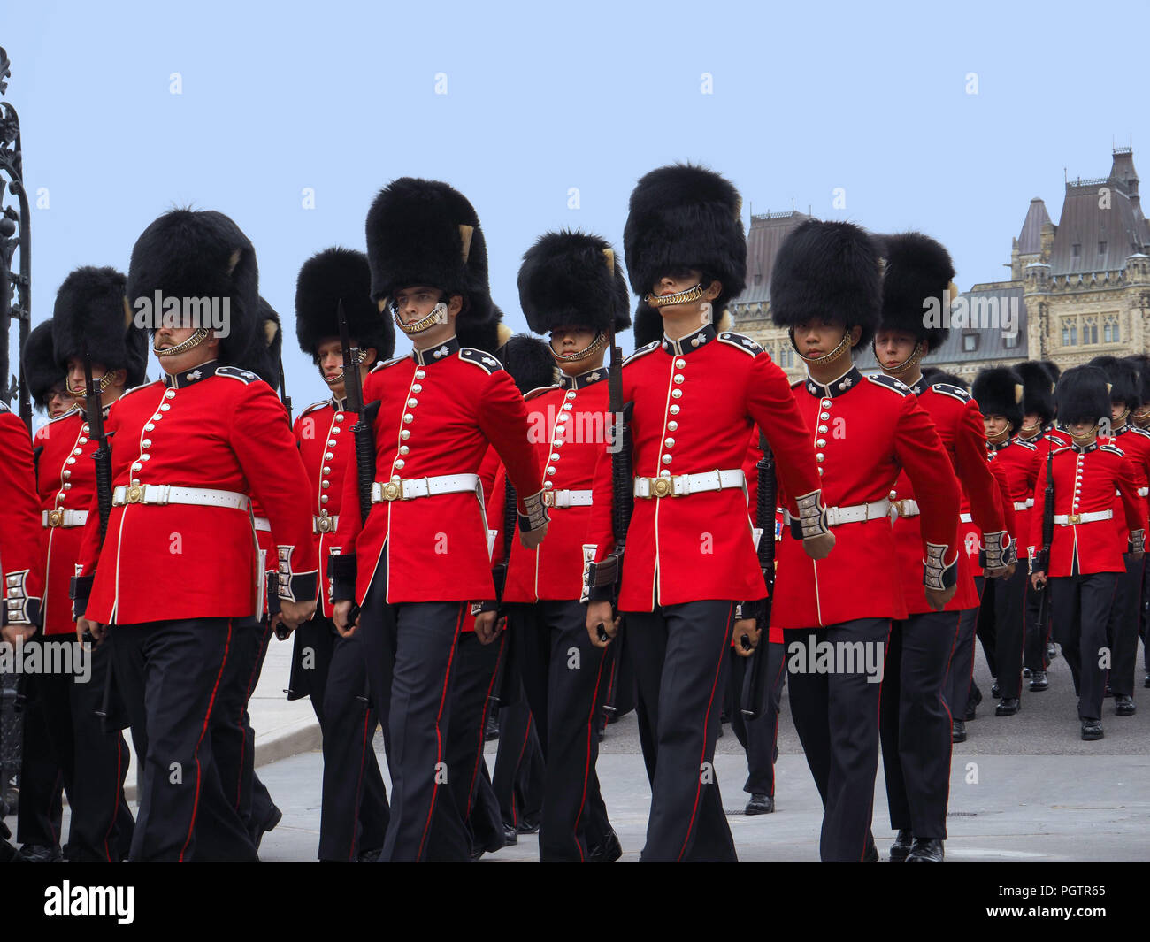 Changing of the guard ceremony, Canadian Parliament, Ottawa Stock Photo ...
