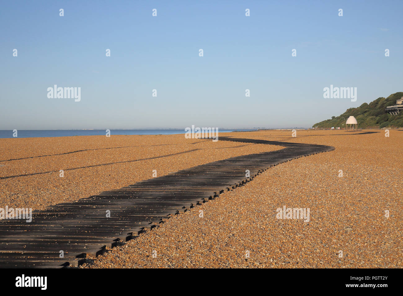 the beach at folkestone on the kent coast Stock Photo - Alamy