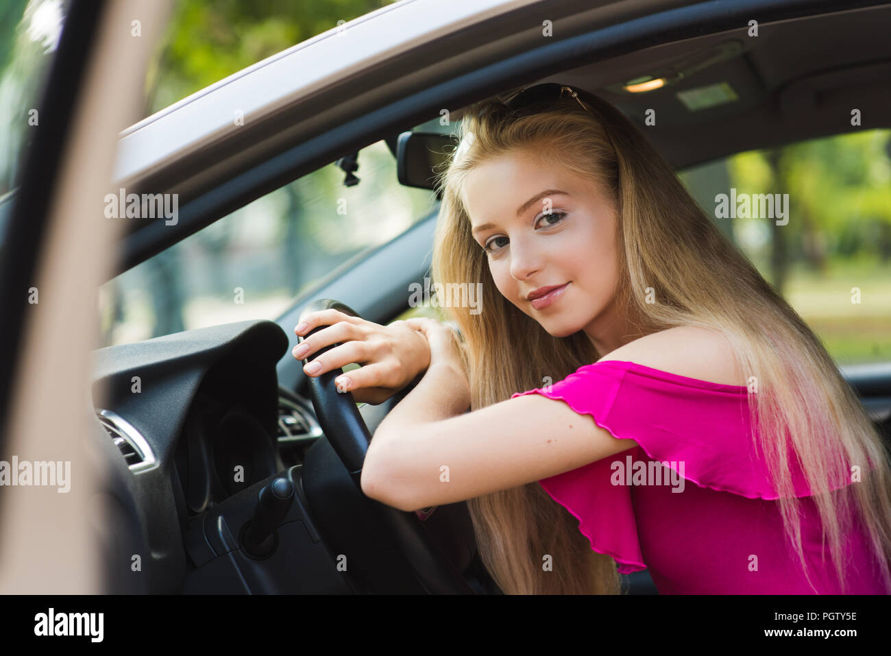 Girl driver hi-res stock photography and images - Alamy
