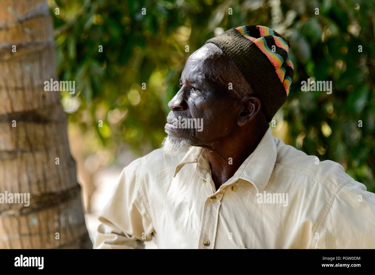 Diola tribe hi-res stock photography and images - Alamy