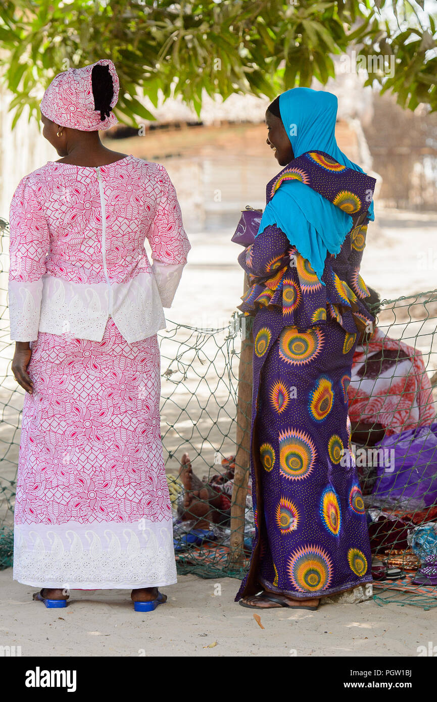 Diola people hi-res stock photography and images - Alamy