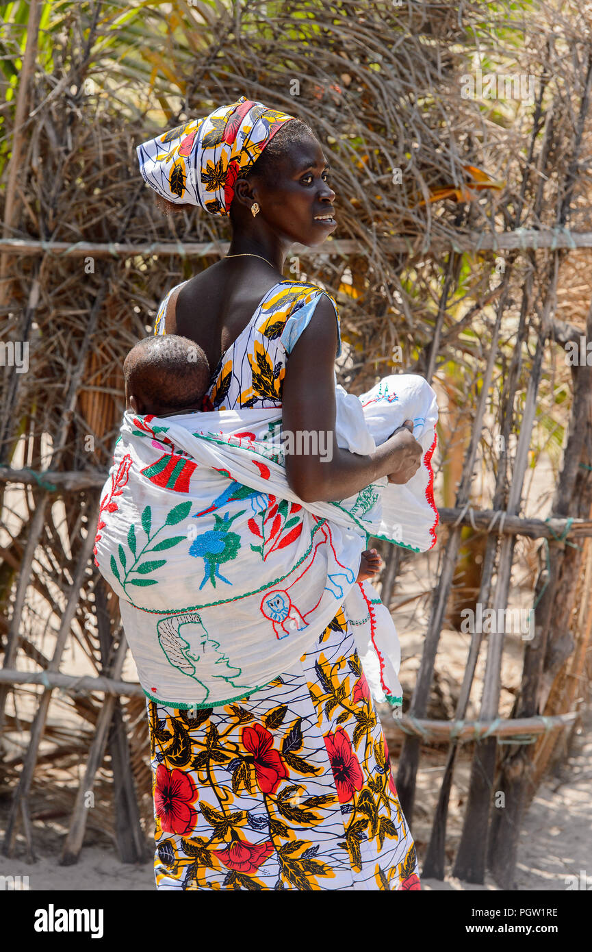 Diola People Stock Photos & Diola People Stock Images - Alamy