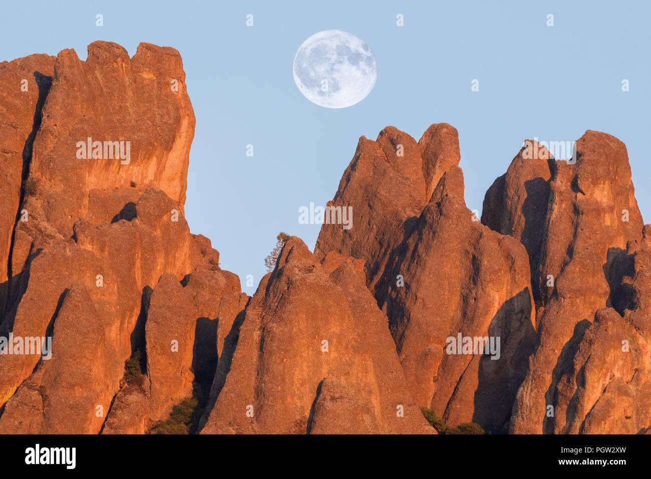 Full moon over volcano hi-res stock photography and images - Alamy