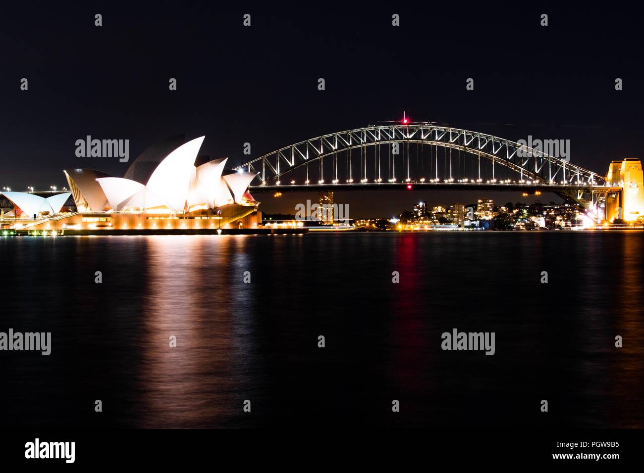 Opera house and bridge hi-res stock photography and images - Alamy