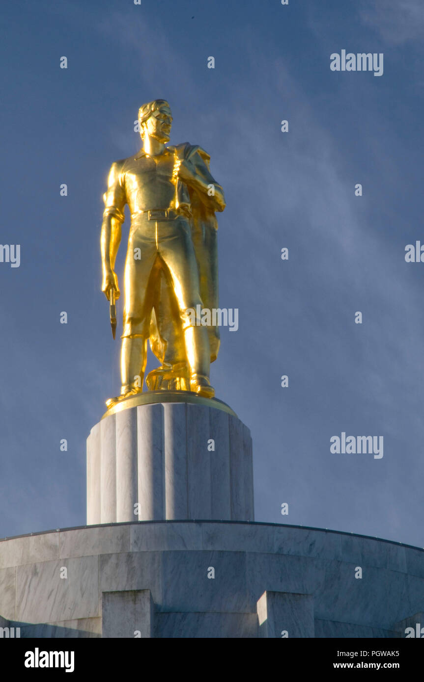 Oregon Pioneer Statue High Resolution Stock Photography and Images - Alamy