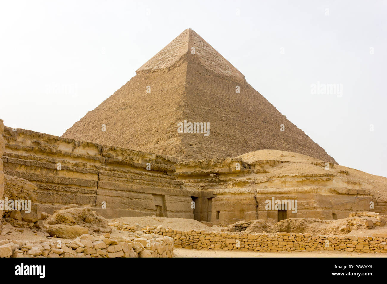 The Great Sphinx of Giza with the Pyramid of Khafre, Giza pyramid ...