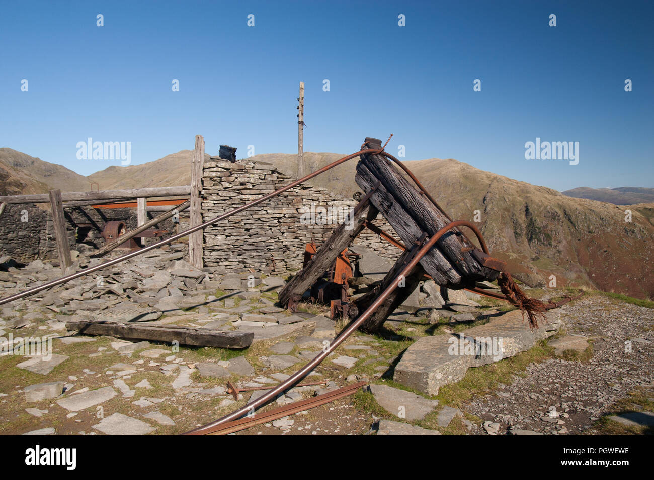 Old man of coniston slate hi-res stock photography and images - Alamy