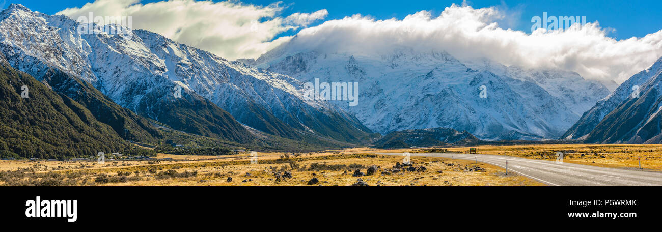 MOUNT COOK PANORAMA, Panoramic view from the road leading to Mount Cook ...