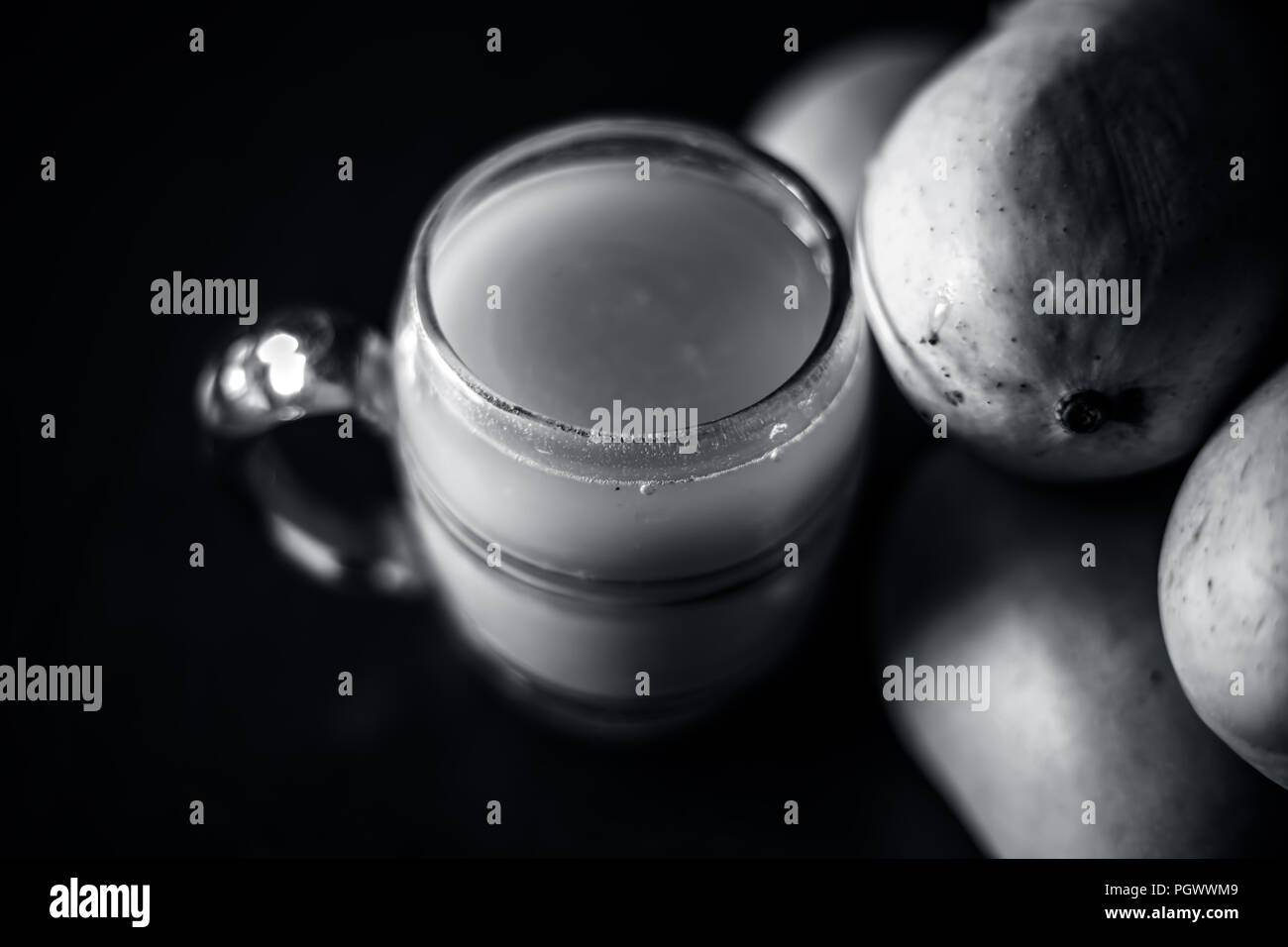 Kesar mango hi-res stock photography and images - Alamy