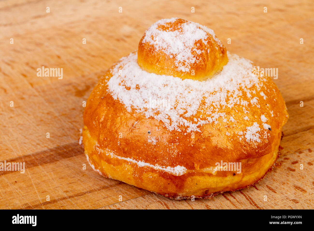 Rum baba naples hi-res stock photography and images - Alamy