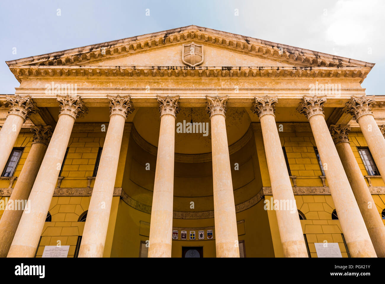 Front of the Palazzo Barbieri in Verona, Italy Stock Photo - Alamy