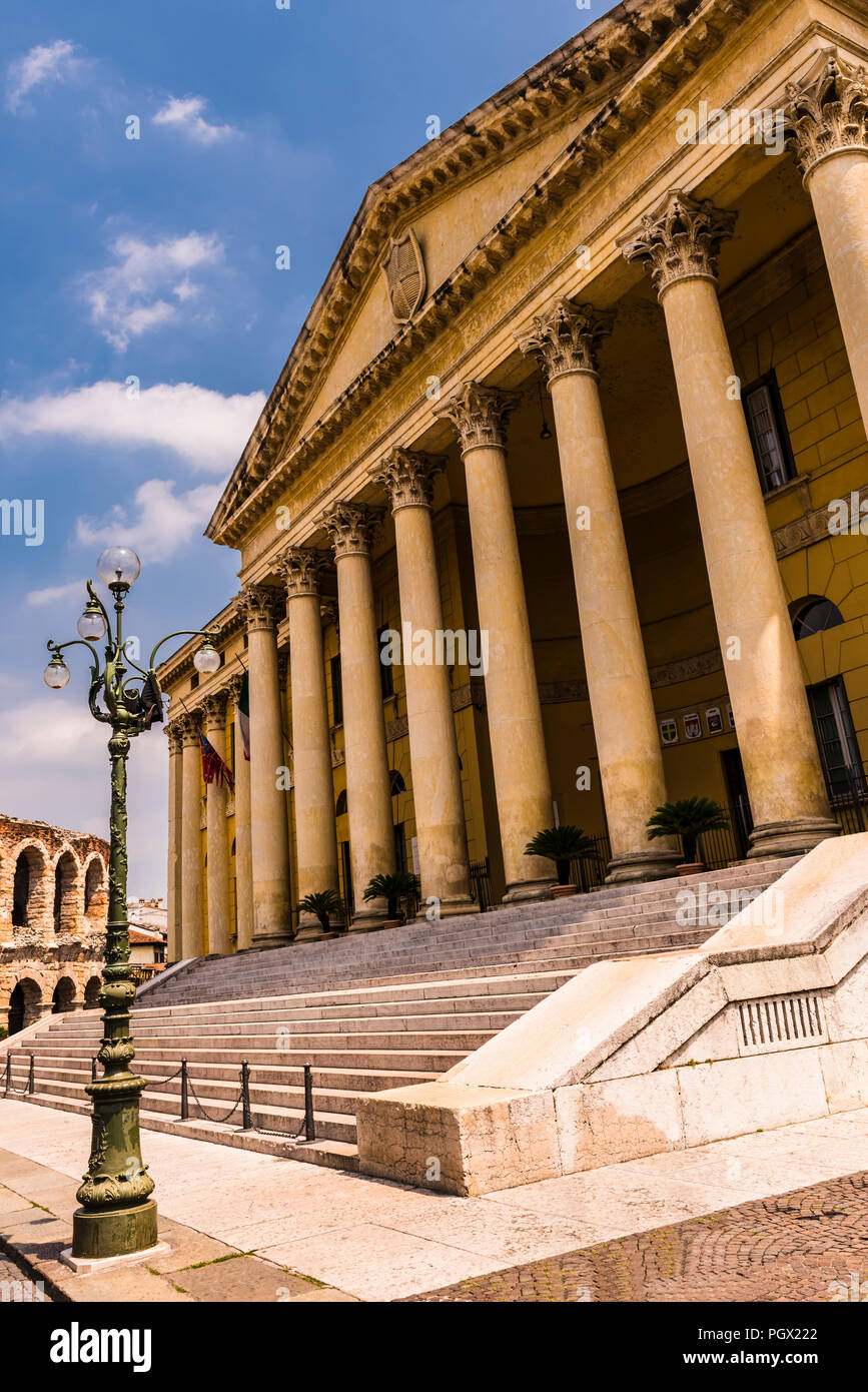 Front of the Palazzo Barbieri in Verona, Italy Stock Photo - Alamy