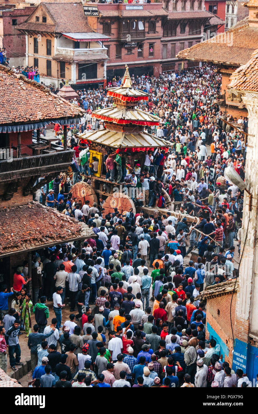 Old nepali people hi-res stock photography and images - Alamy