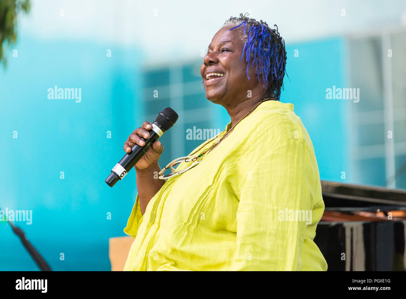 Randy crawford hi-res stock photography and images - Alamy