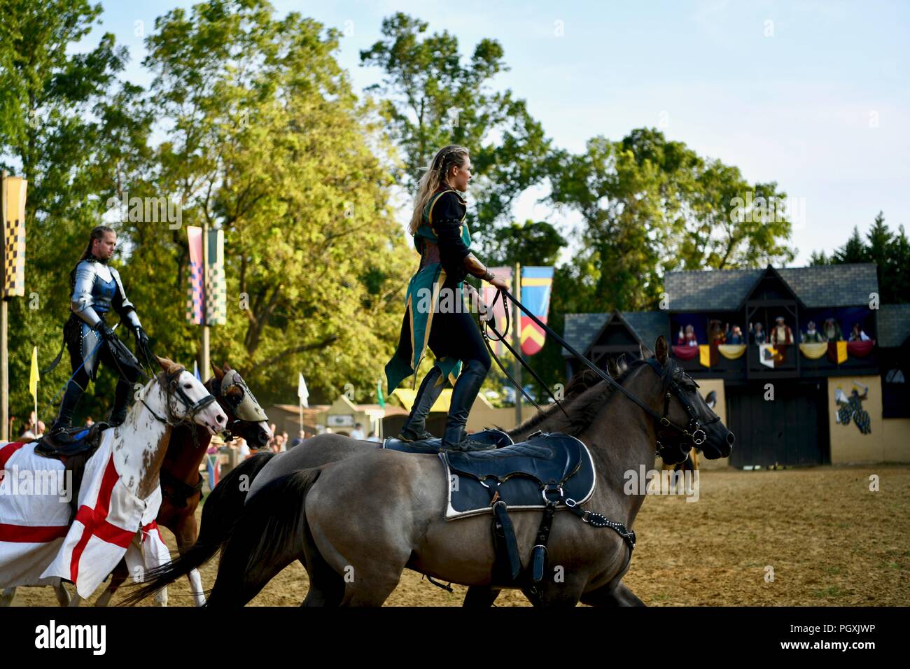 Renaissance festival jousting hi-res stock photography and images - Alamy