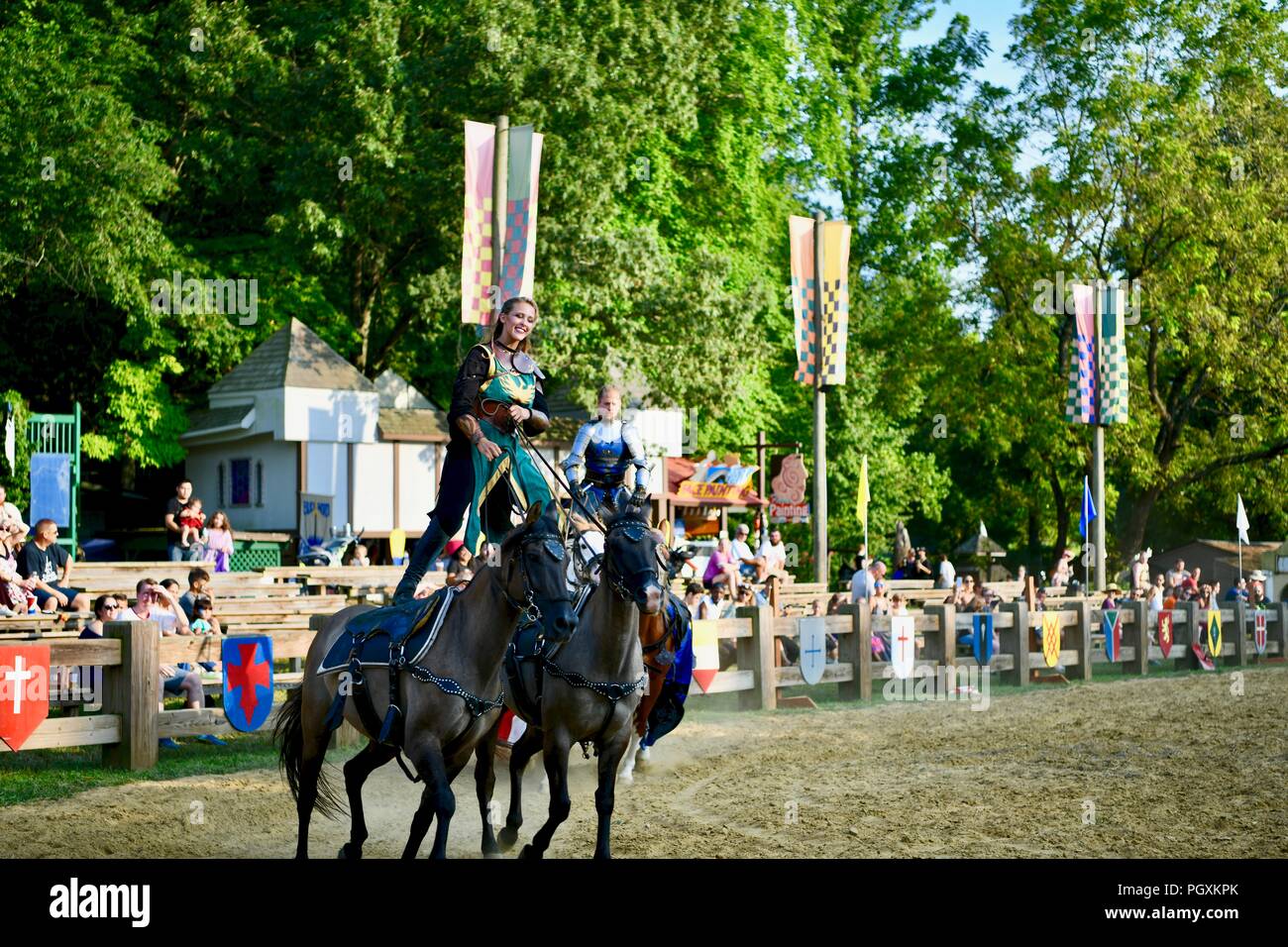 Renaissance festival jousting hi-res stock photography and images - Alamy