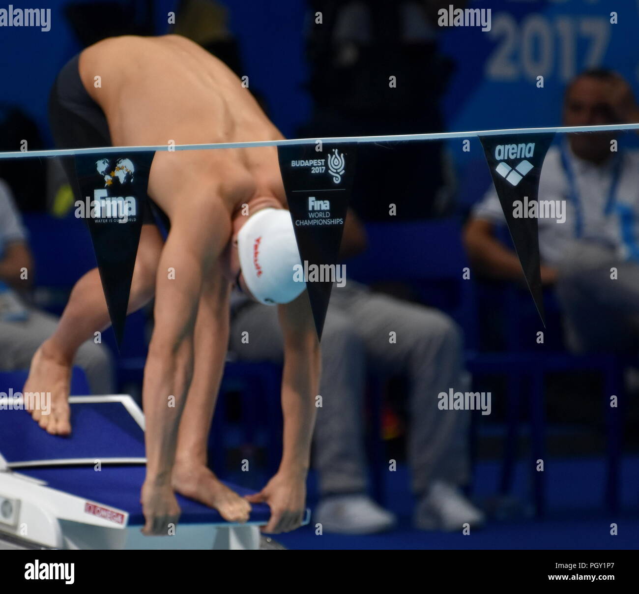 Fina logo hi-res stock photography and images - Alamy