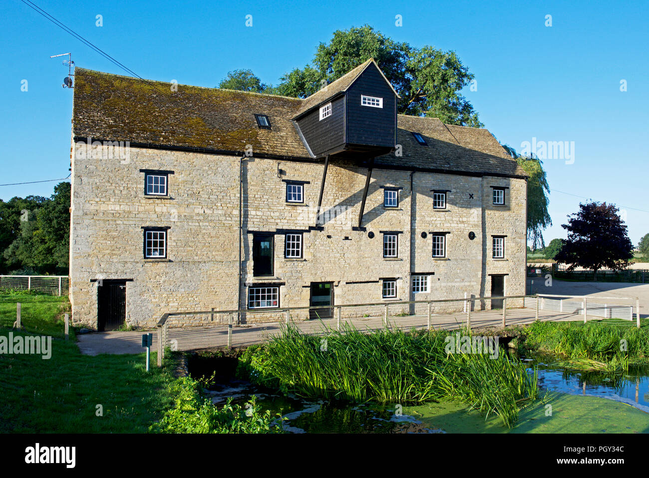 Oundle hi-res stock photography and images - Alamy