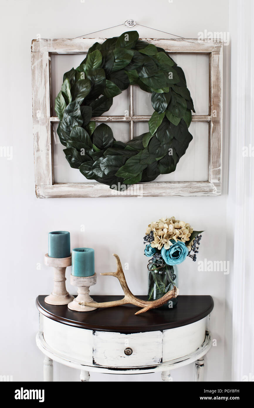 Modern farmhouse flowers hi-res stock photography and images - Alamy