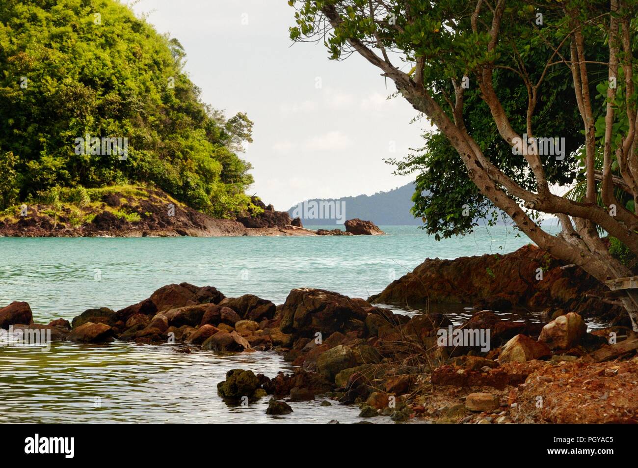 Koh Ngam island, Ko Bai Dang island, southern tip of the Koh Chang ...