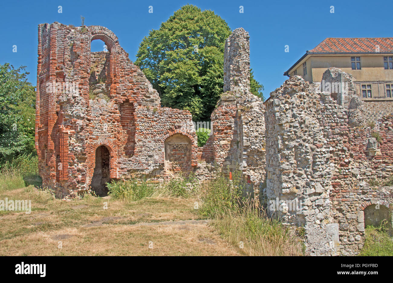 Leiston abbey hi-res stock photography and images - Alamy