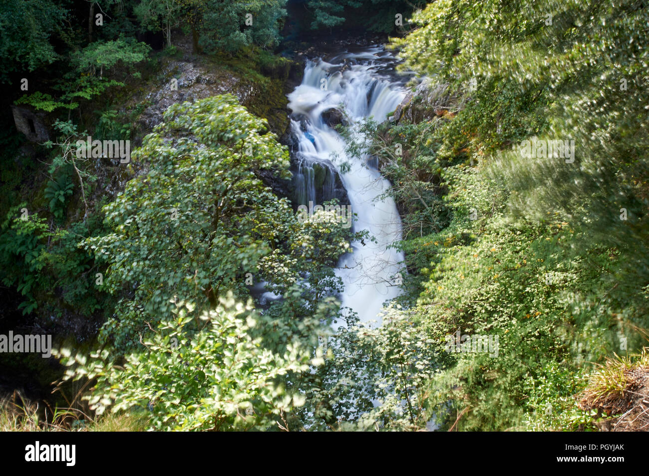 River isla perthshire hi-res stock photography and images - Alamy