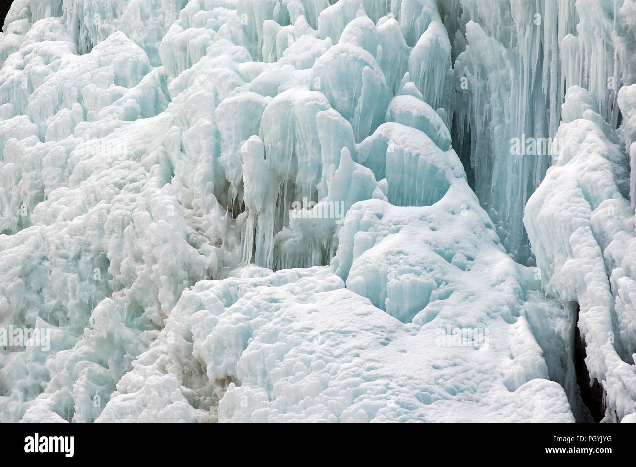 Frozing hi-res stock photography and images - Alamy