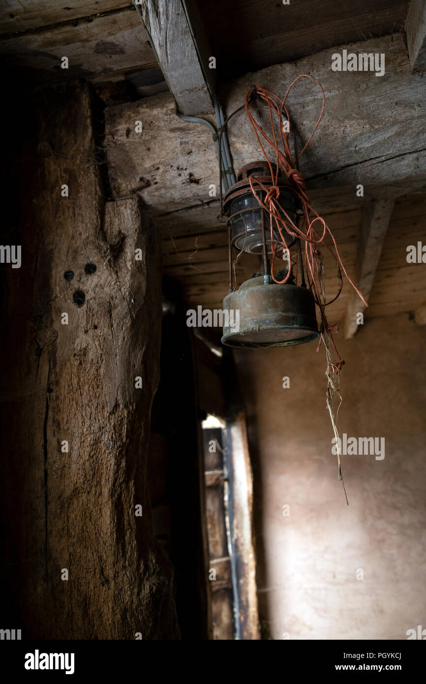 A large farm building used for storing grain hi-res stock photography ...