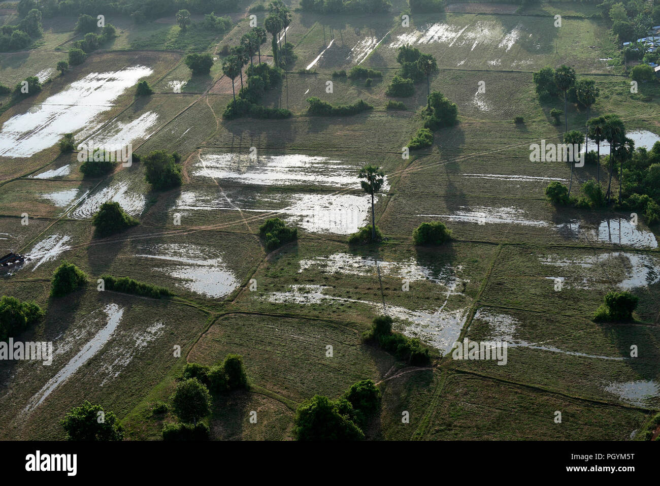 Angkor aerial hi-res stock photography and images - Alamy