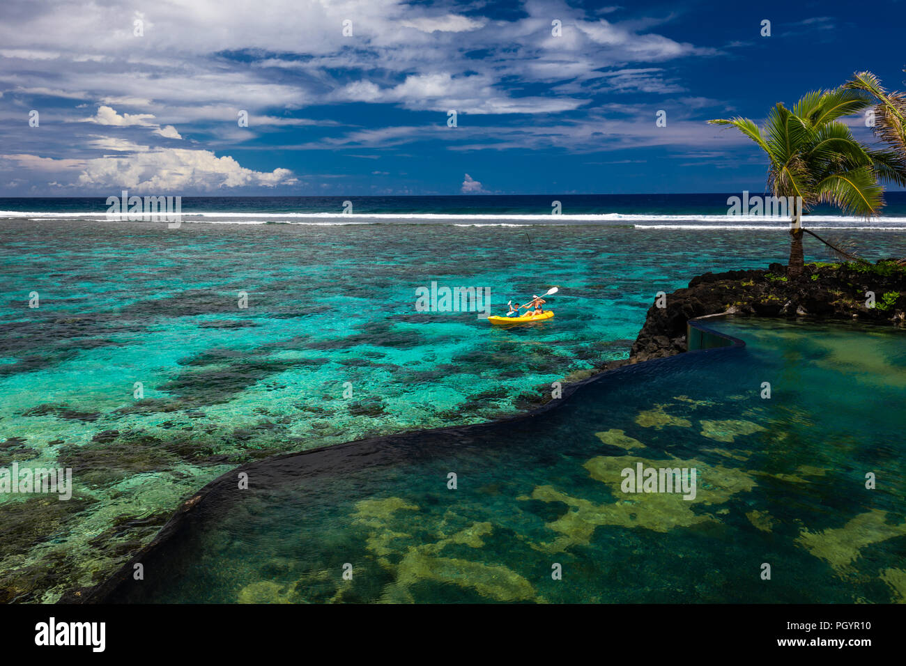 Fiji Canoe High Resolution Stock Photography and Images - Alamy