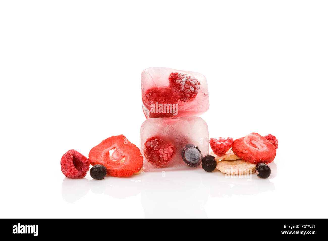 Freeze dried strawberries, raspberries, currants, blueberries and ...