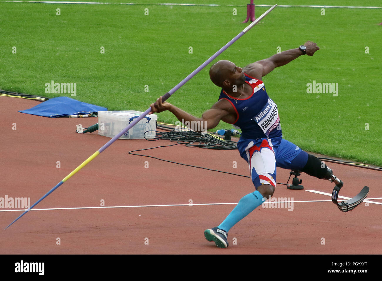 Mens javelin throw final hi-res stock photography and images - Alamy