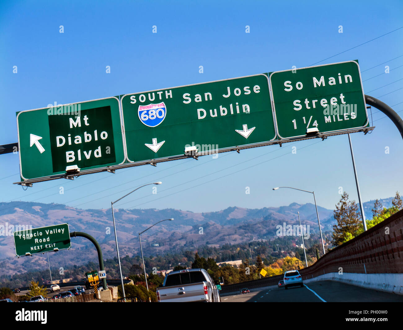 SIGNAGE SIGNS Interstate 680 south highway sign and light traffic from ...