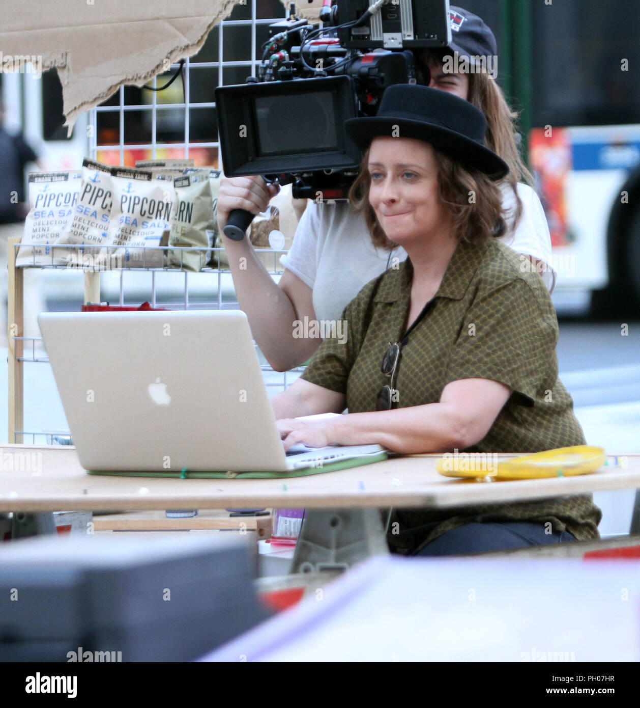 Rachel dratch broad city hi-res stock photography and images - Alamy