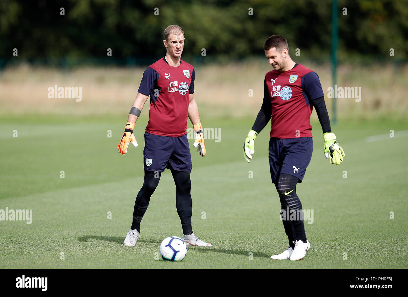 Burnley goalkeepers joe hart hi-res stock photography and images - Alamy