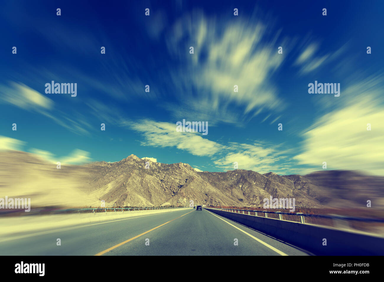 Tableland highway hi-res stock photography and images - Alamy
