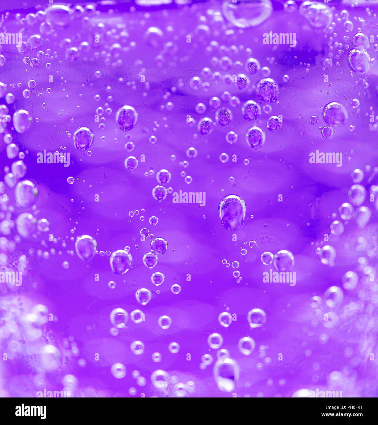 Abstract water bubbles background. Violet blue color Stock Photo - Alamy