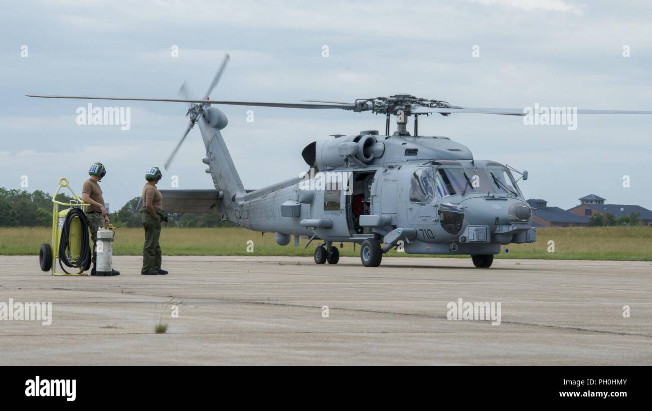 Crew from "The World Famous Swamp Foxes" HSM-74 stationed at Naval Air ...