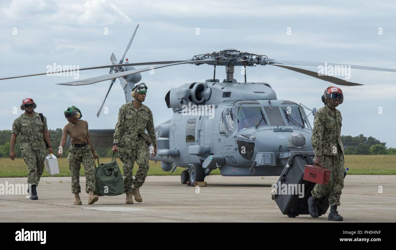 Crew from "The World Famous Swamp Foxes" HSM-74 stationed at Naval Air ...