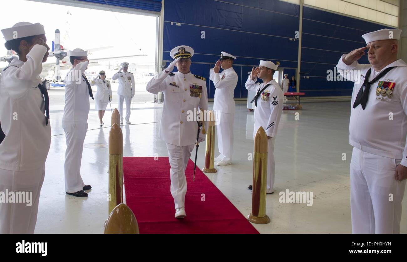 OAK HARBOR, Wash. (June 14, 2018) Cmdr. Derrick W. Eastman, outgoing ...