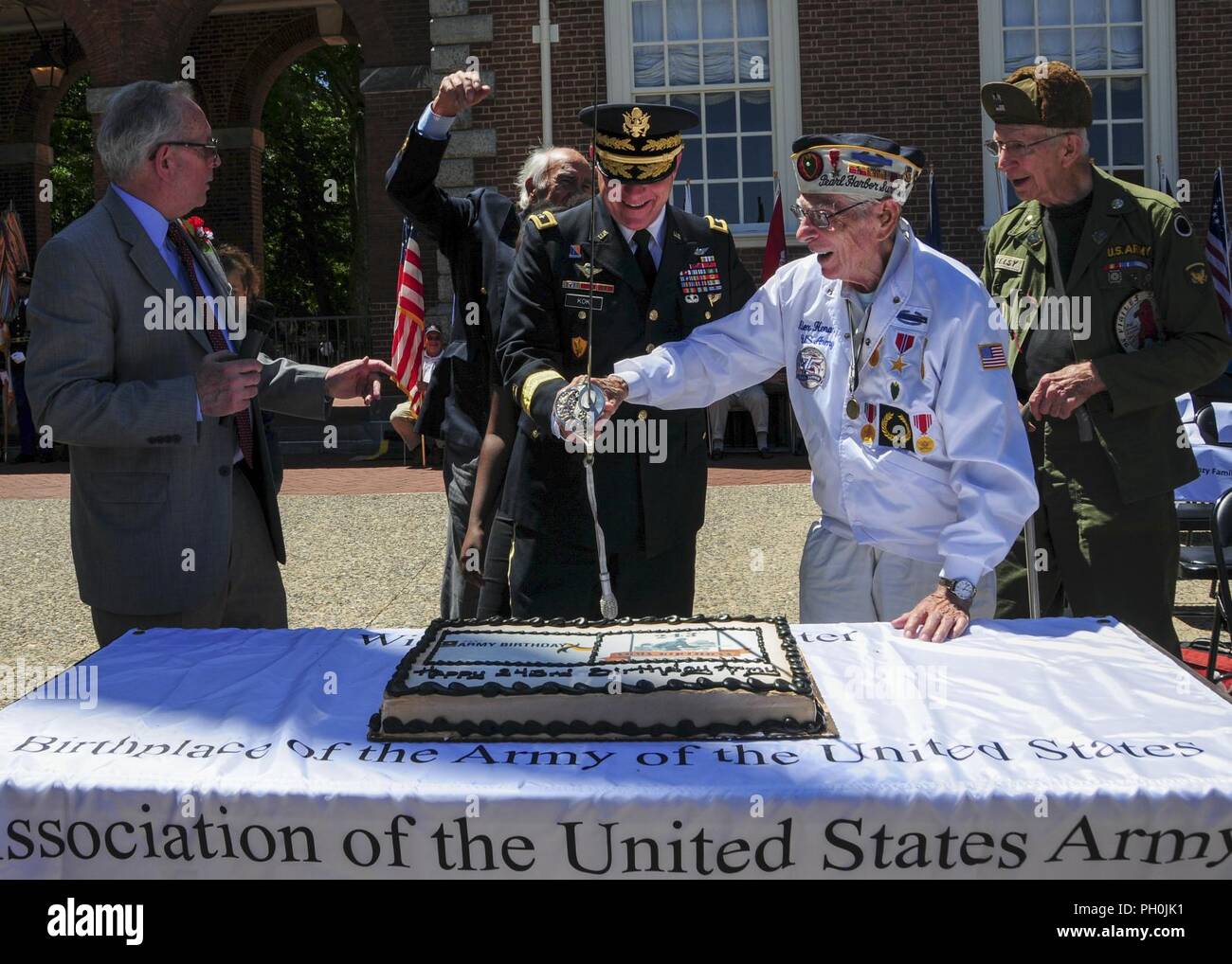 99th infantry division hi-res stock photography and images - Alamy