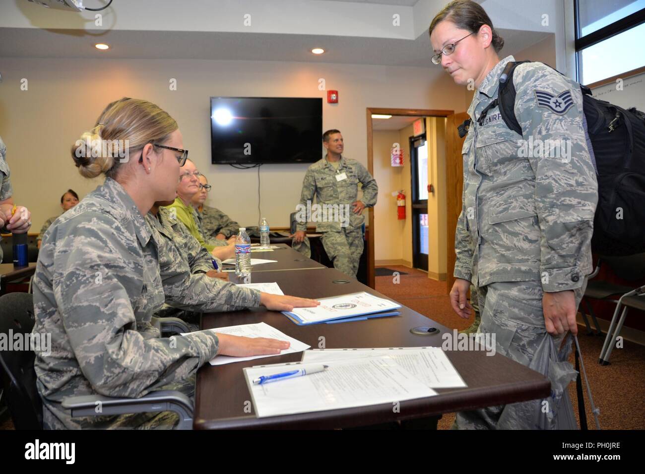 U.S. Air Force Airmen with the Indiana Air National Guard, 181st ...