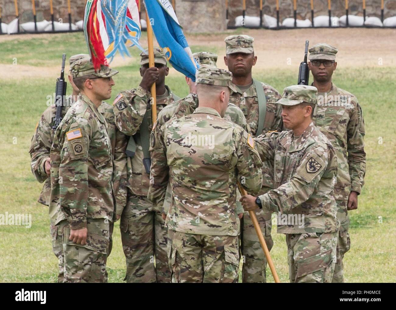 U s army lt col brown hi-res stock photography and images - Alamy