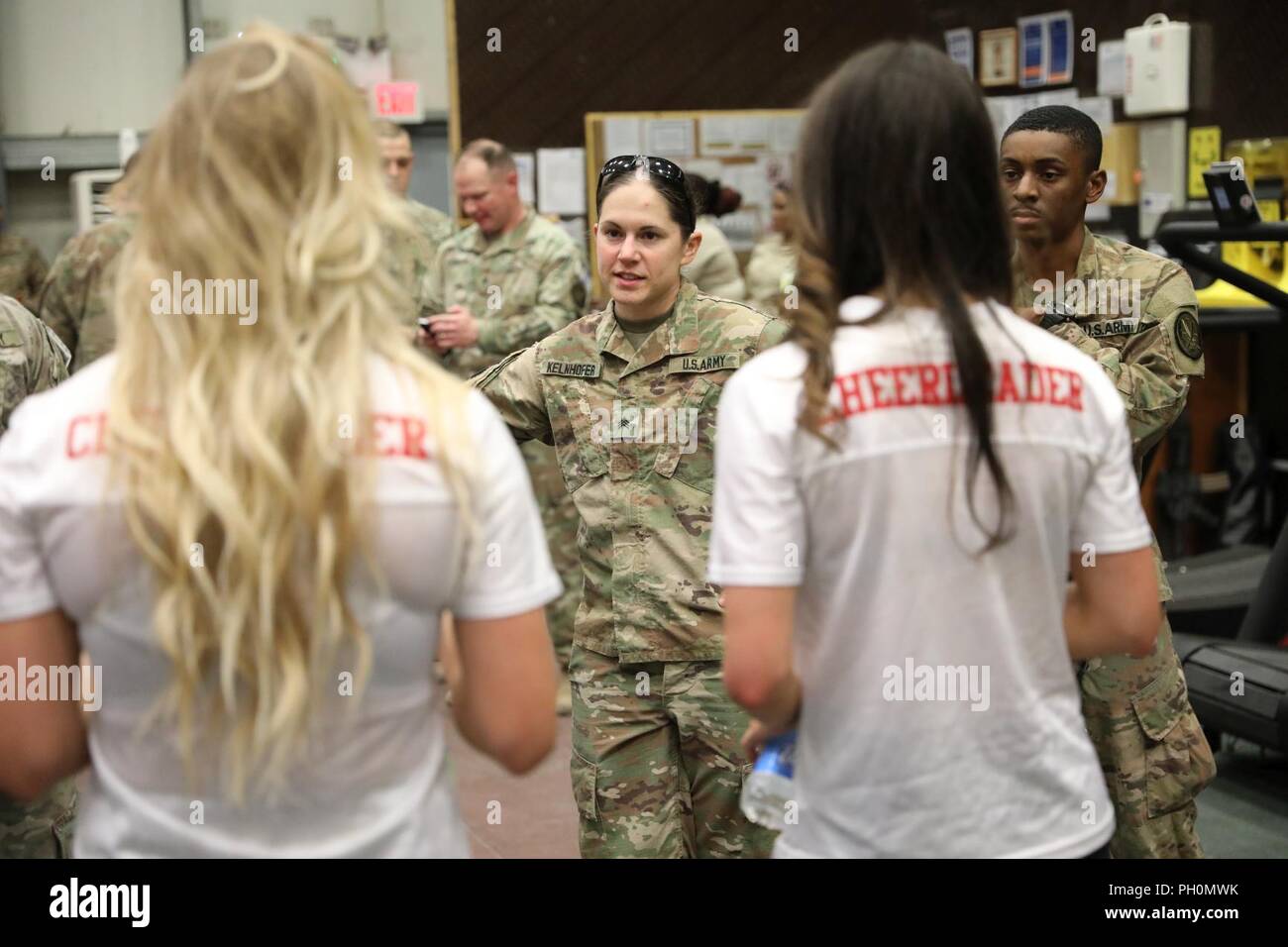 Atlanta Falcons cheerleaders talk to U.S. and coalition service members ...