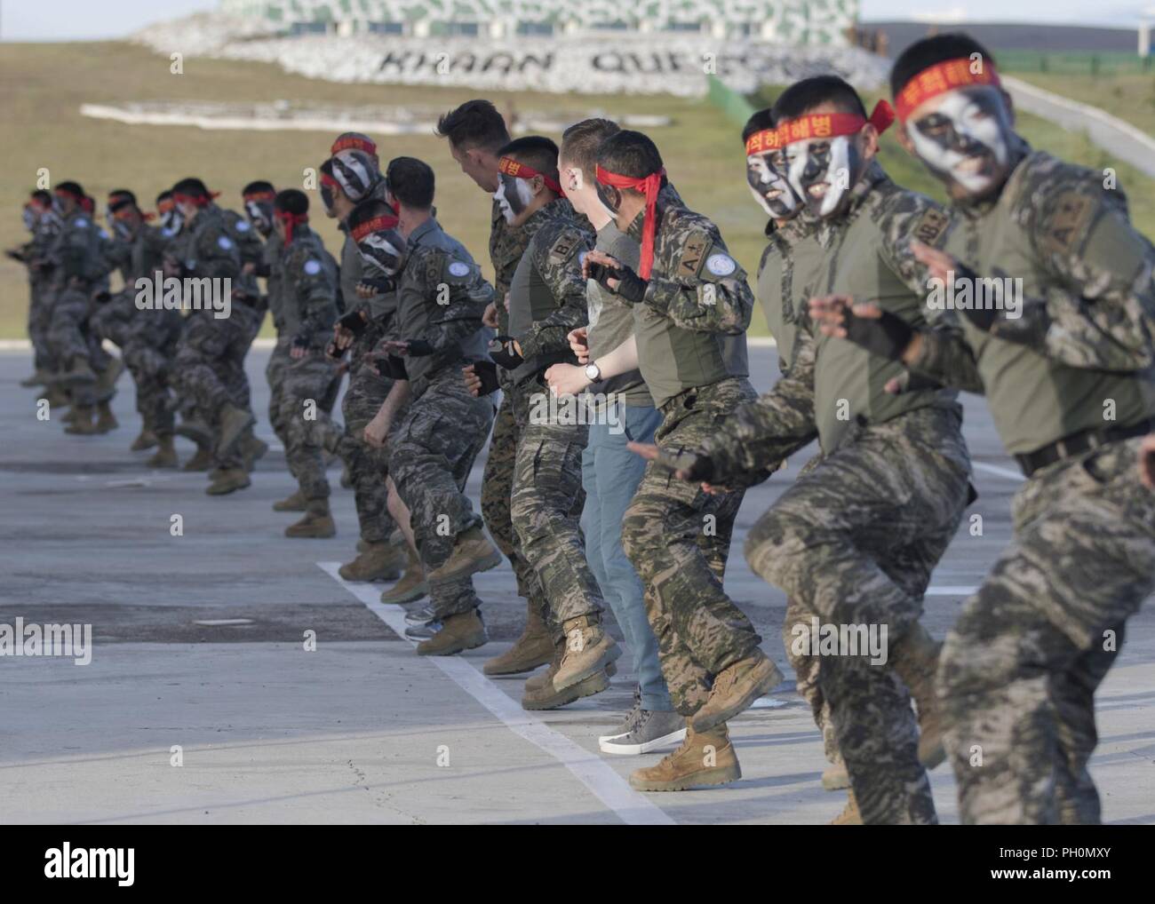 Republic of Korea Marine Corps members dance and invite members of ...