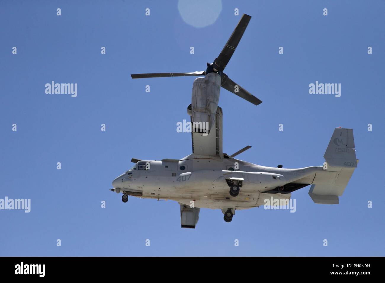 Army tactical air support element hi-res stock photography and images ...