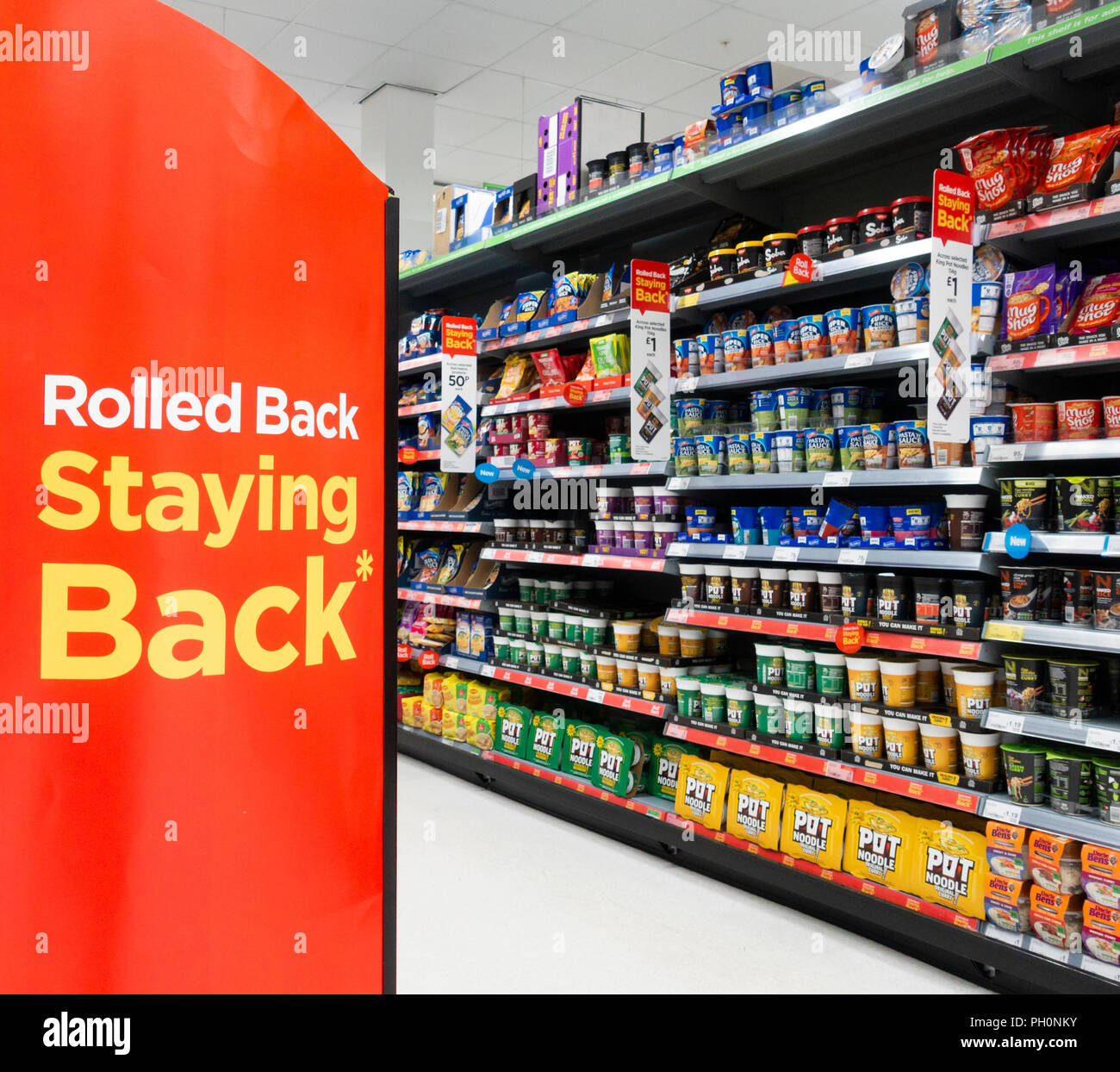 Uk supermarket offer hi-res stock photography and images - Alamy
